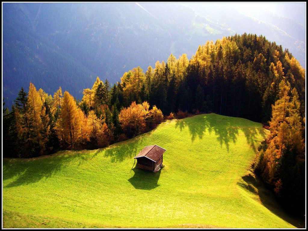 Autumn-on-Steinerkogel-Brandenberg-Brandberg-Tyrol-Austria | Swiss Voyages